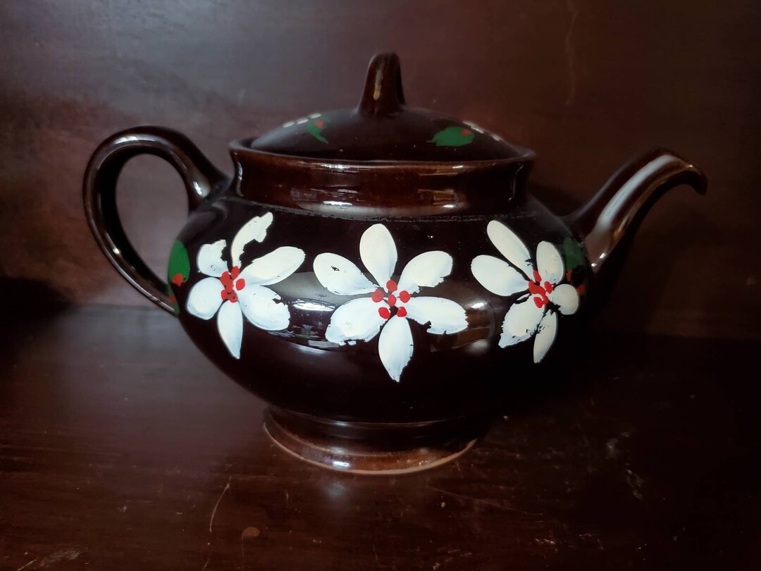 Vintage Daisy Royal Canadian Art Pottery - Etsy