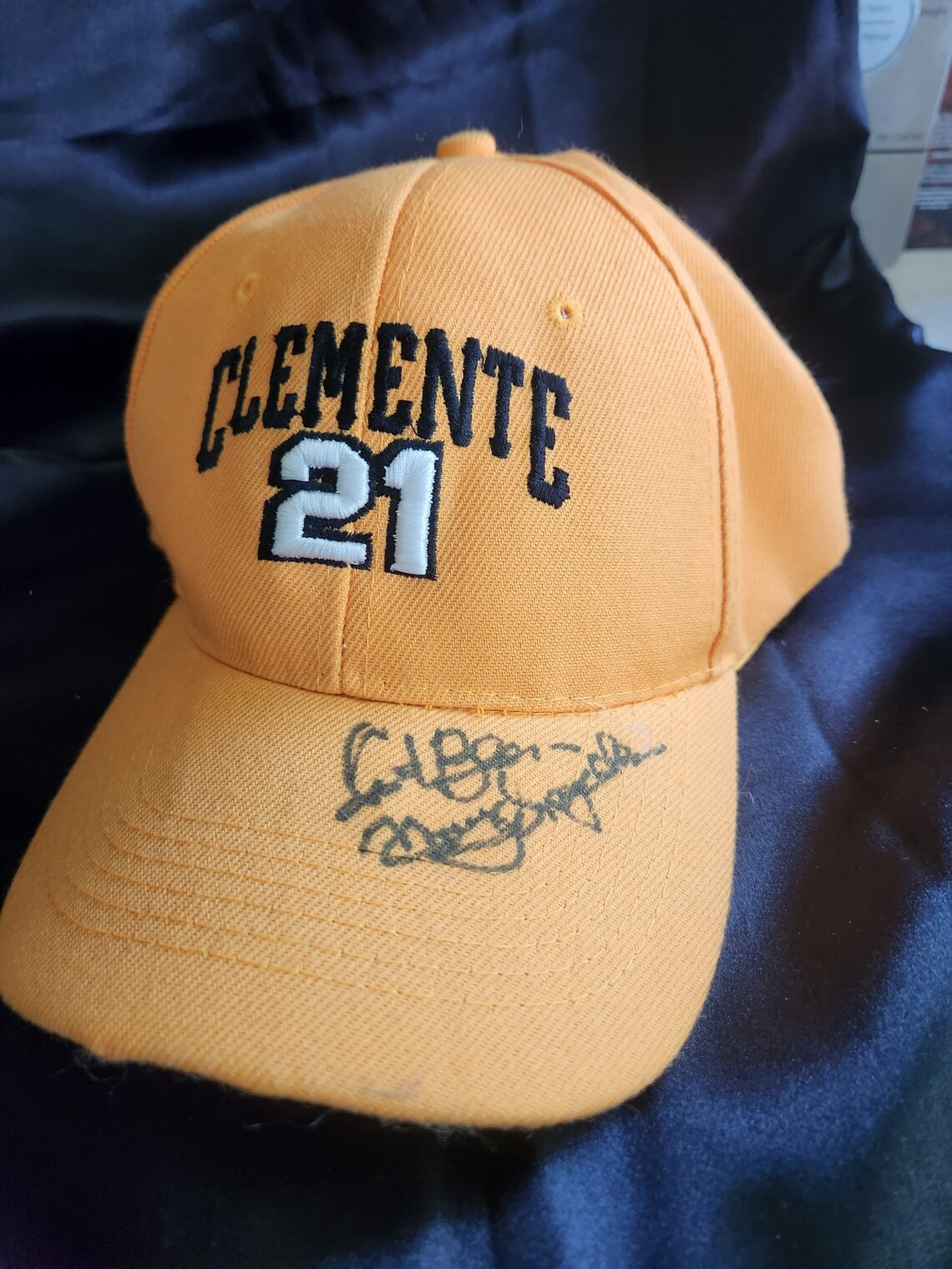 MANNY SANGUILLEN Autographed Roberto Clemente Cap. - Etsy