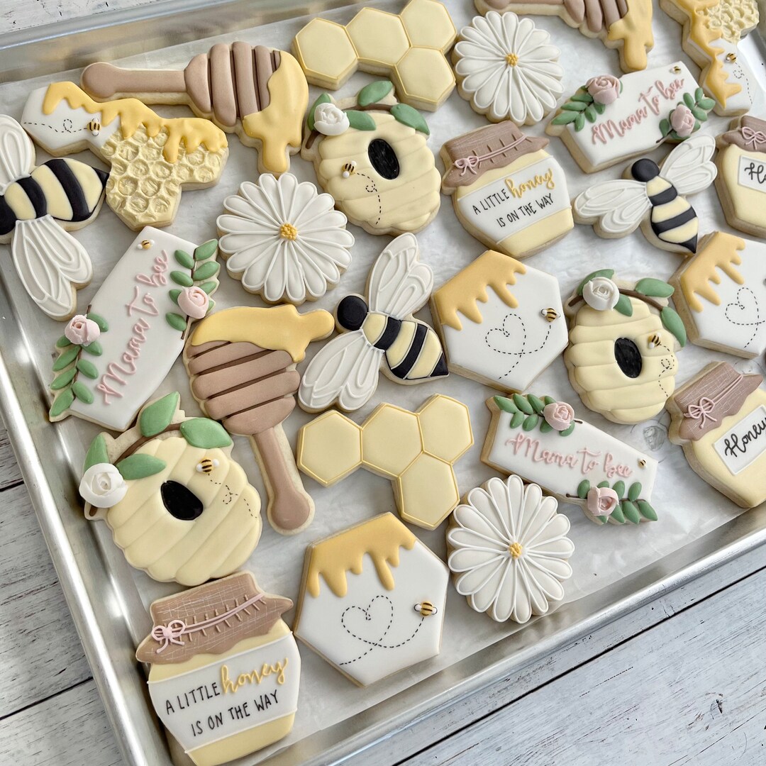 Bee Cookie CUTTER 8-piece Set Set #1 - Etsy