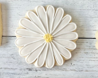 The Classic Daisy Collection Daisy Mini Cookie Cutter - Etsy