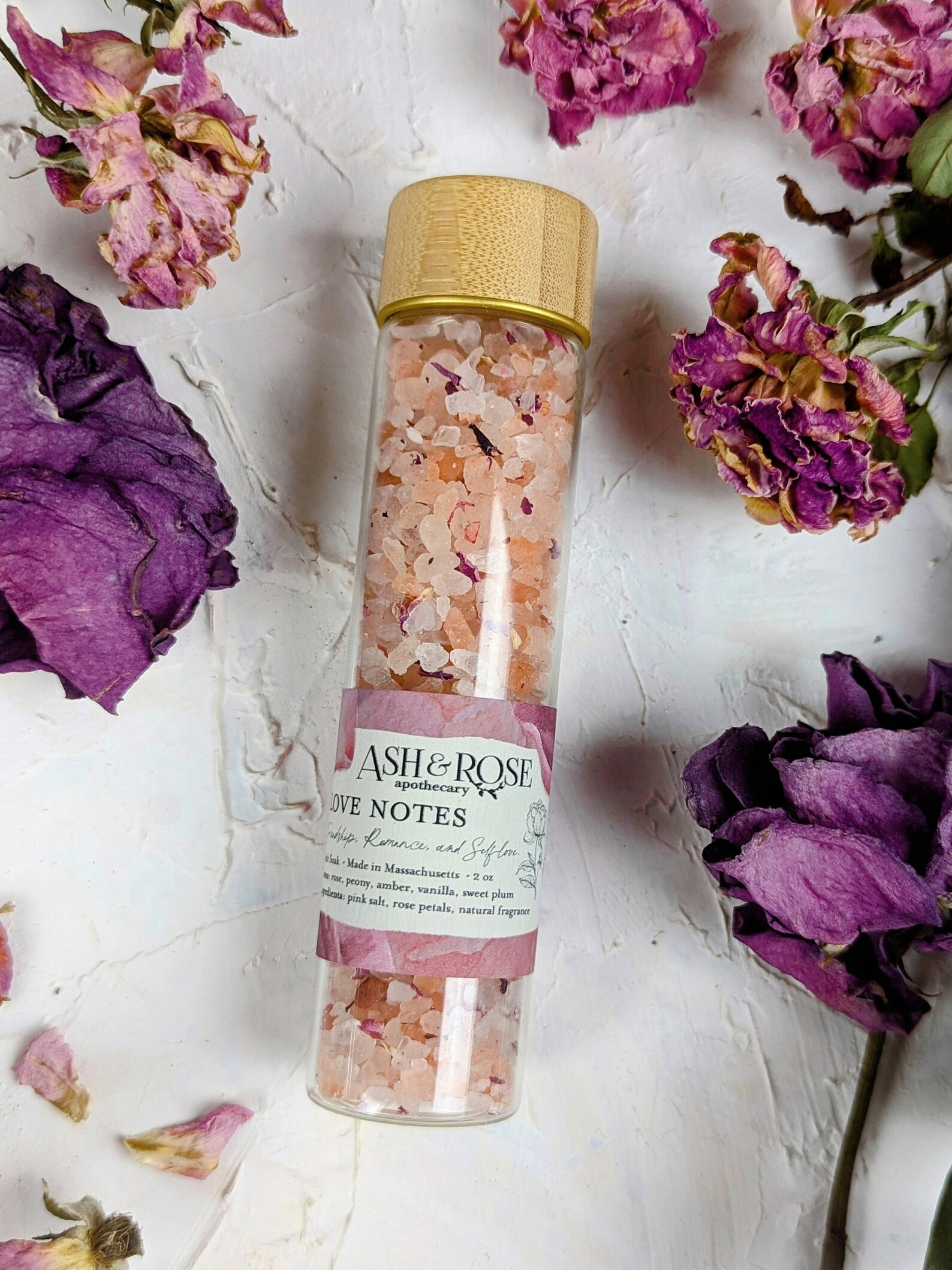 LOVE NOTES Bath Soak Vial Himalayan Pink Salt, Crushed Rose Petals ...