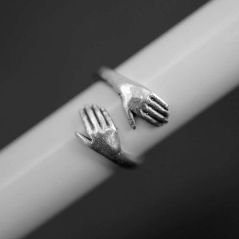 Antique Silver Ring,silver Hand Ring, Statement Jewelry, Hugging Ring ...