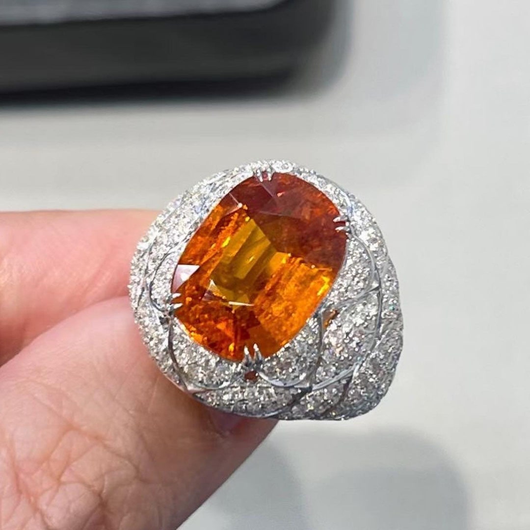 Very Luxurious Spessartite Garnet Ring Vintage and Unique Design Luxury ...