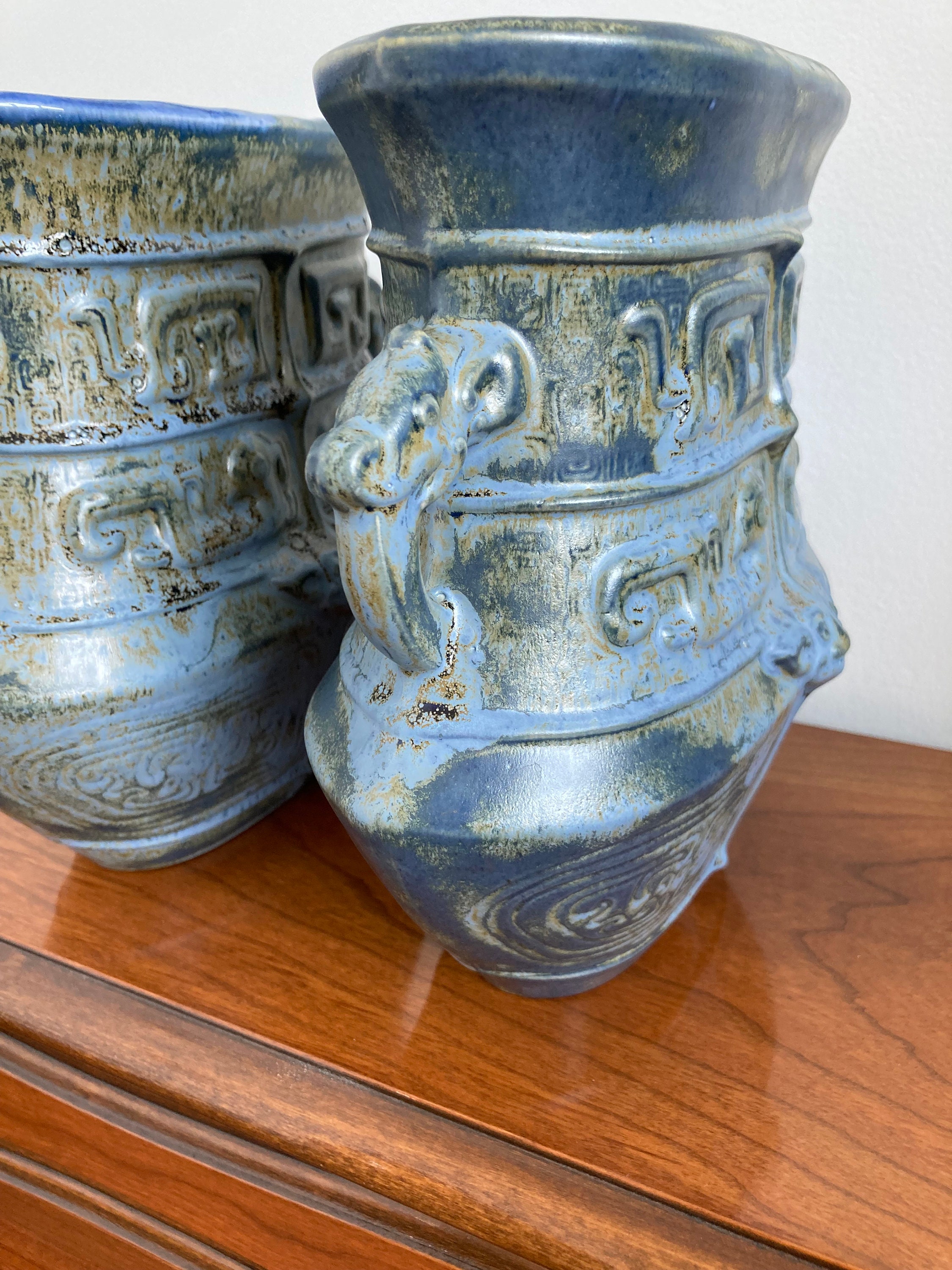 Vintage Studio Cast Pottery in the Qing Dynasty Era Style, Art Deco ...