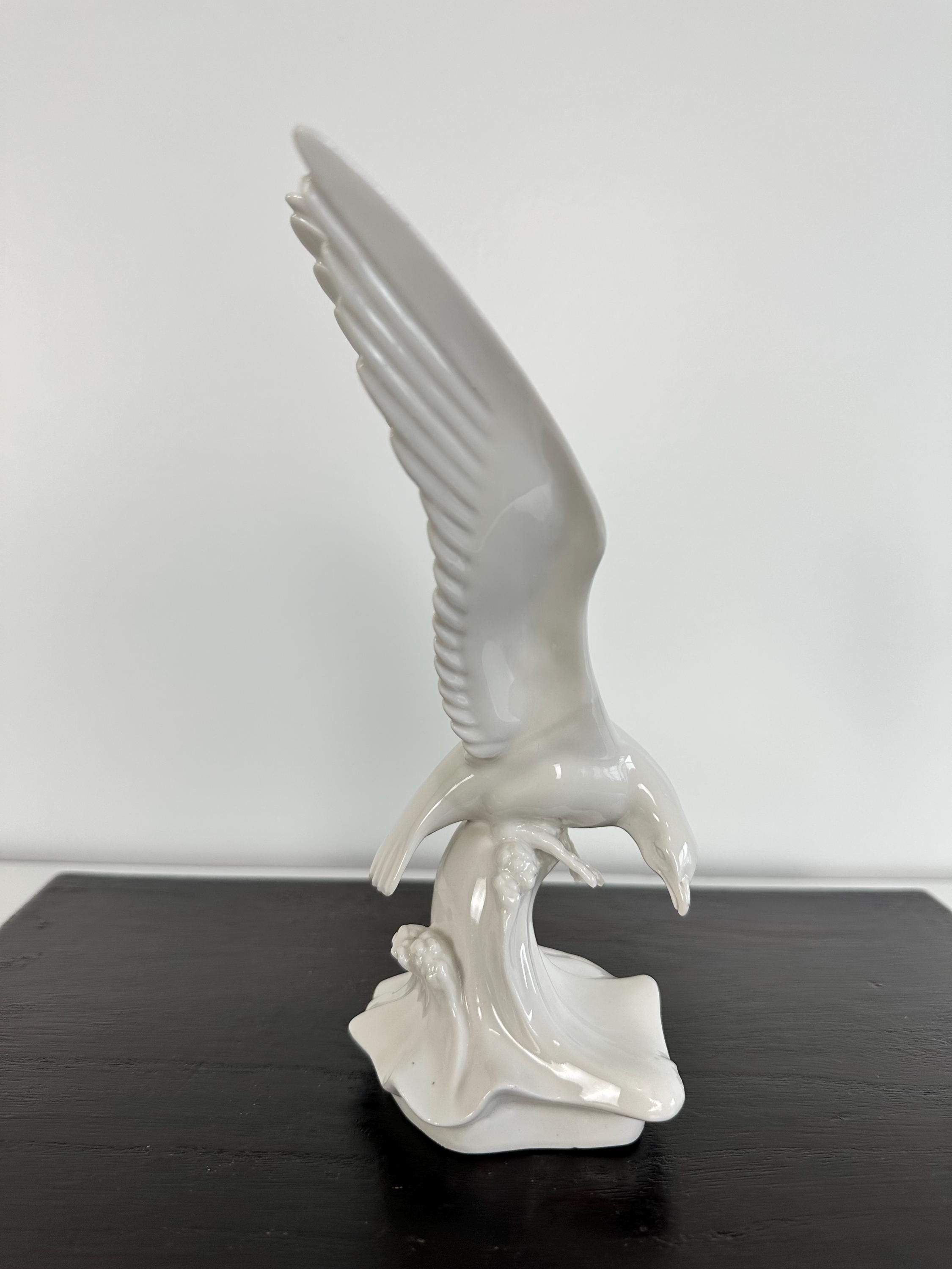Vintage Meissen-style Seagull on a Wave Porcelain Figurine - Etsy