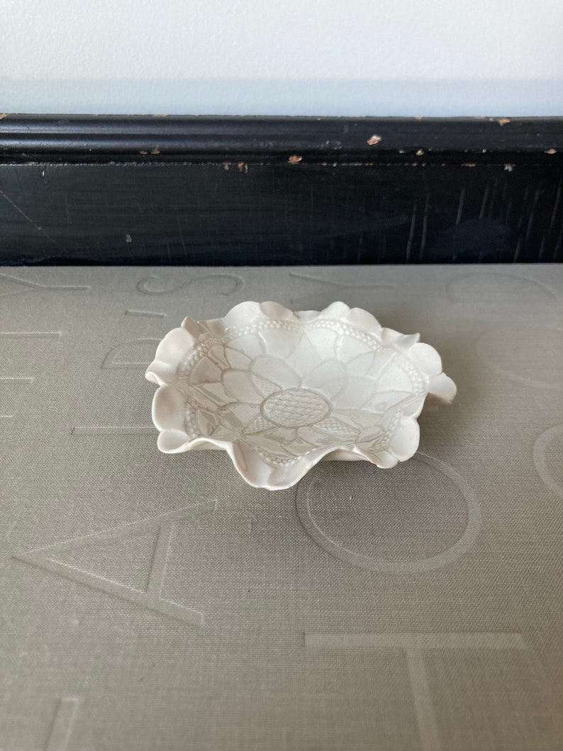 Vintage White Handmade Artist Marked Trinket Dish Ring Dish - Etsy