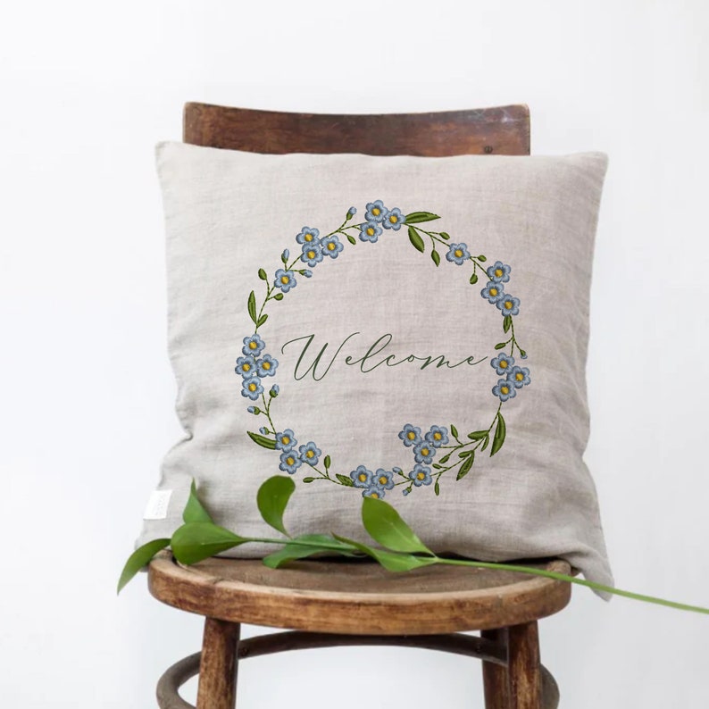 Forget-me-not Flower Wreath for Machine Embroidery Design, Botanical ...