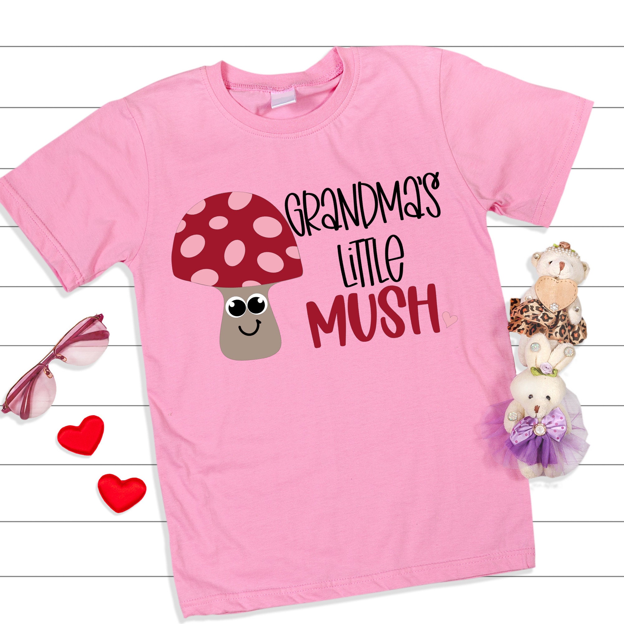 Omas kleine Mush svg png / Pilz svg png / Baby Pilz ClipArt / Oma Liebe ...