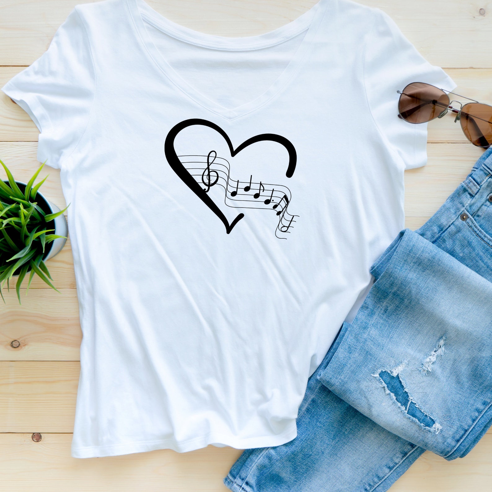 Music Notes Heart Svg/ Heart With Music/ Love Music Svg/ Music Notes ...