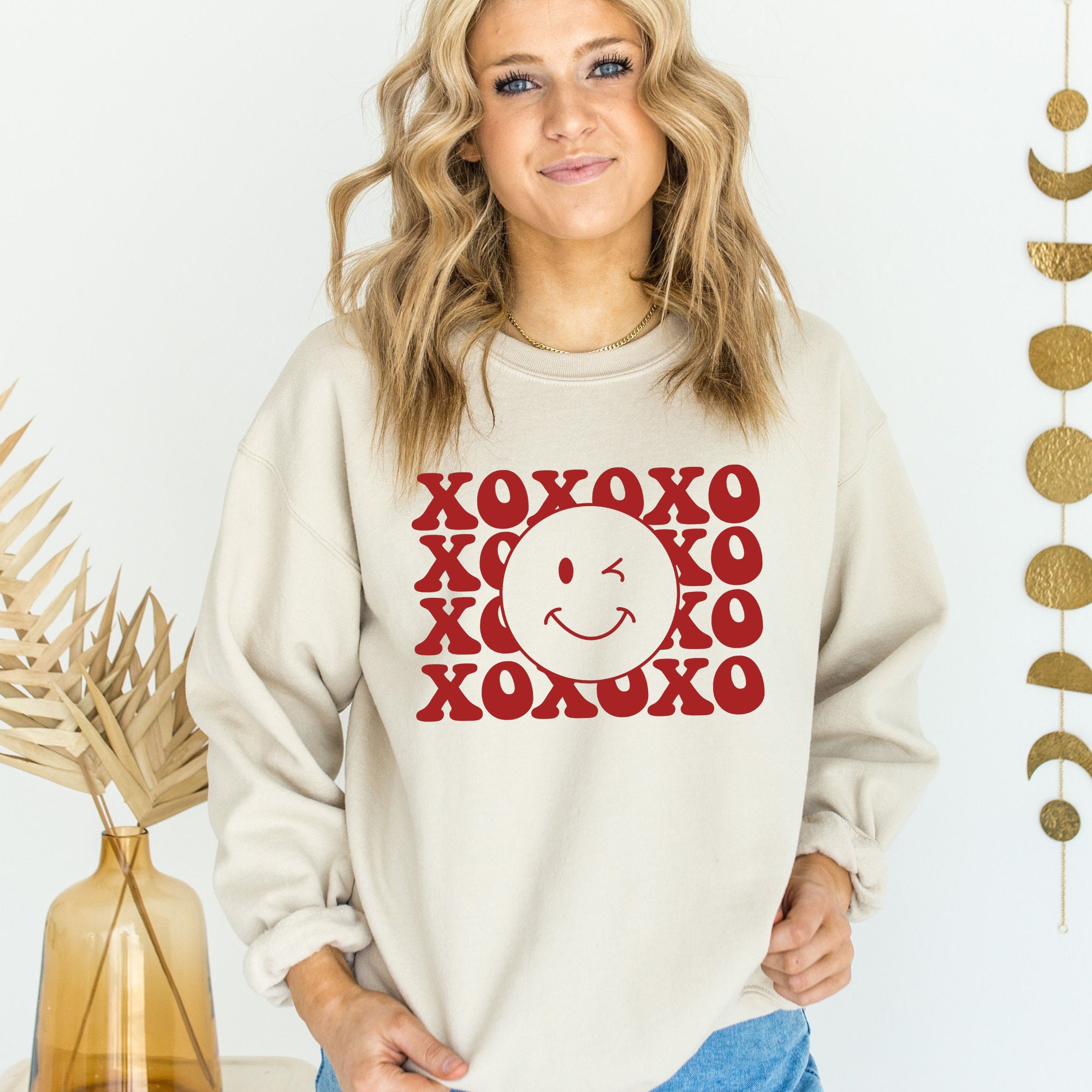 Retro Xoxo Svg Png/hugs and Kisses Svg Png/ Retro Hugs Kisses Cut File ...