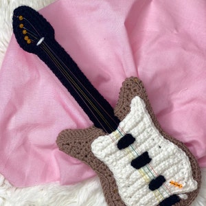 CROCHET GUITAR PATTERN Pdf | Mini Guitar Amigurumi Tutorial | Miniature ...
