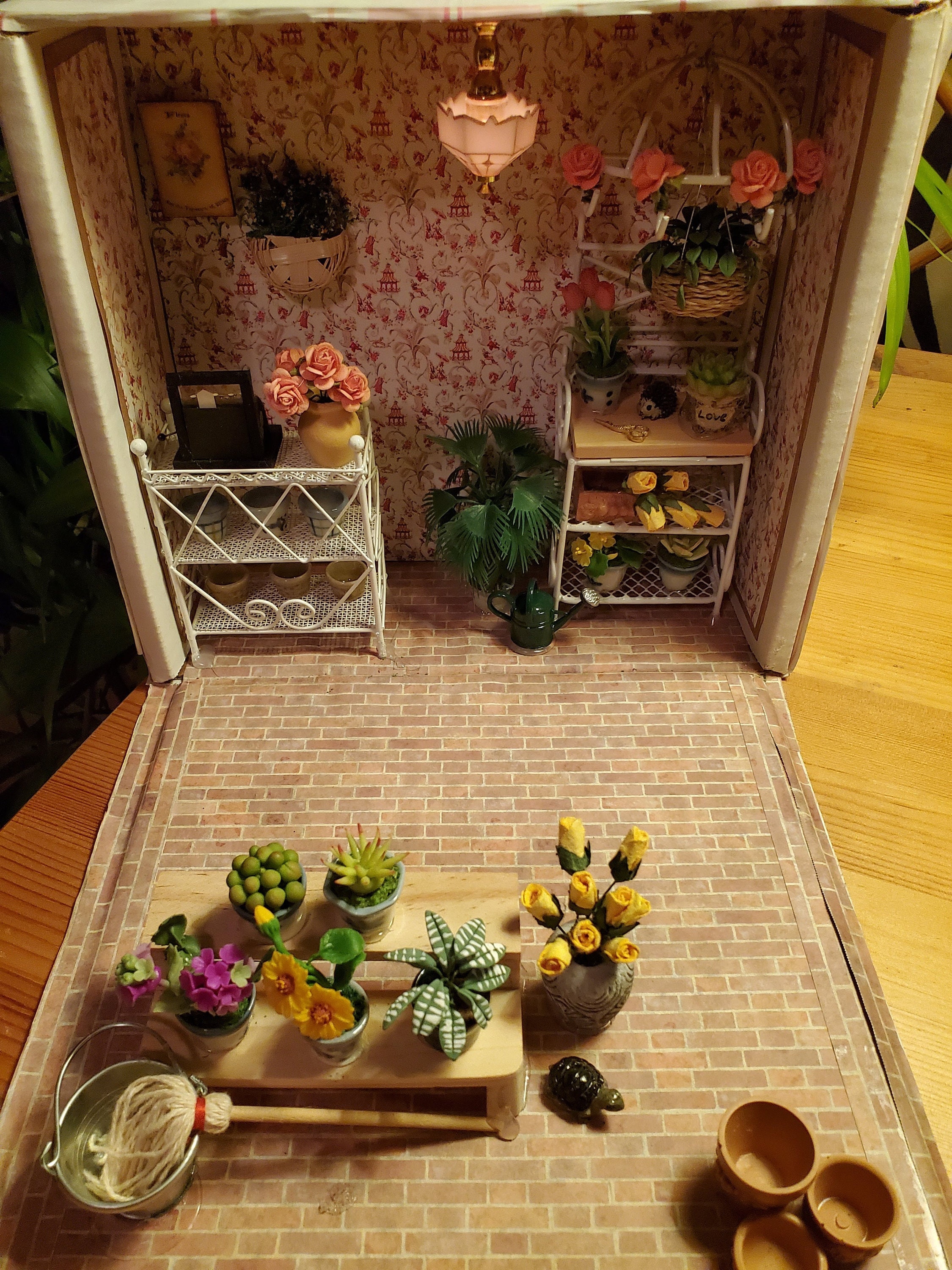 Flower Shop in a Box Diorama This is a 1:12 Scale Miniature Dollhouse ...
