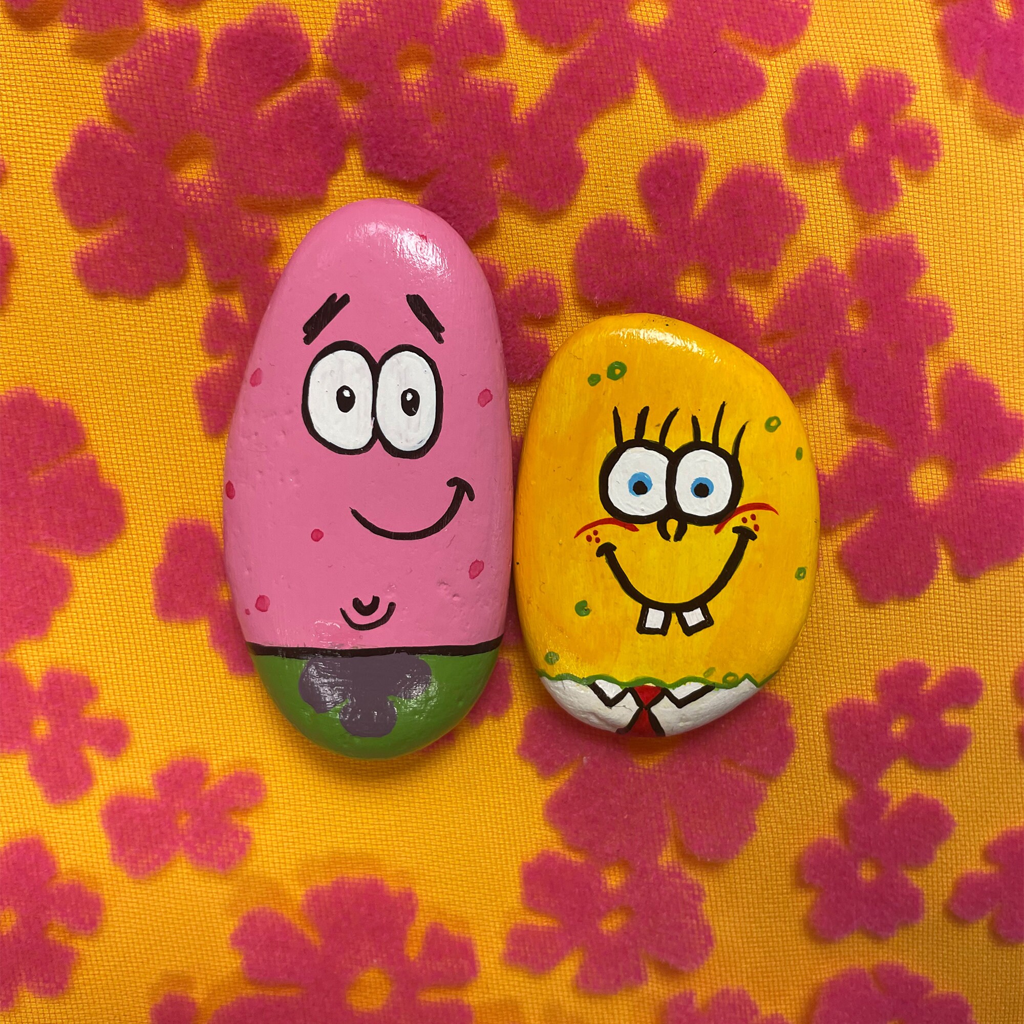 Spongebob and Patrick Hand Painted Unique Rocks Detailed - Etsy