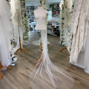 Cream Wedding Veil Antique Cream Colour Veil Classic Bridal Veil Dark ...