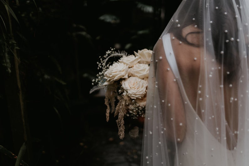 Pearl Wedding Veil Scattered Pearl Veil Embellished Veil - Etsy