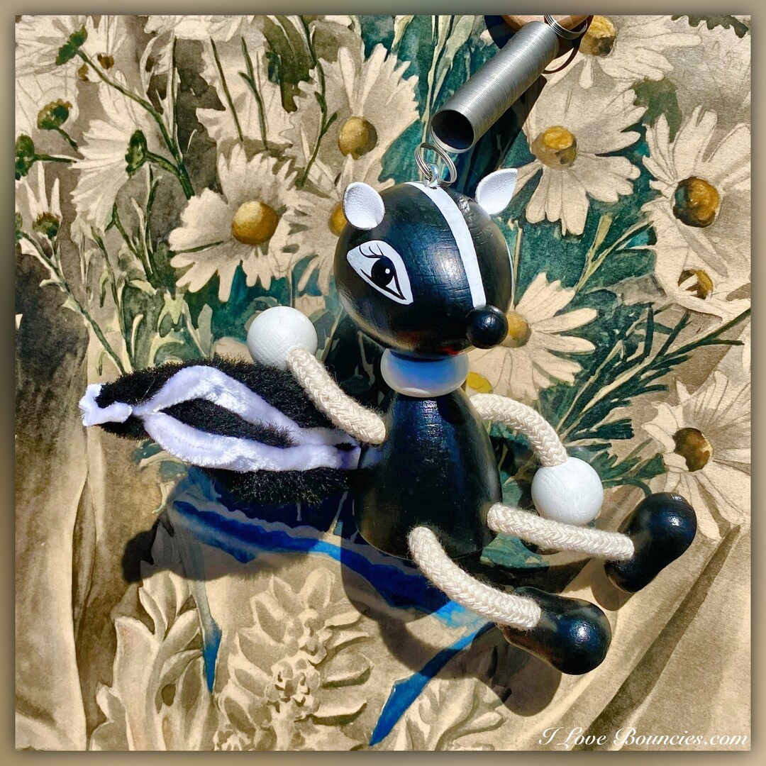Pepe Le Pew Bouncy - Stinky Skunk Wooden Toy Spring Jumper - Old World ...