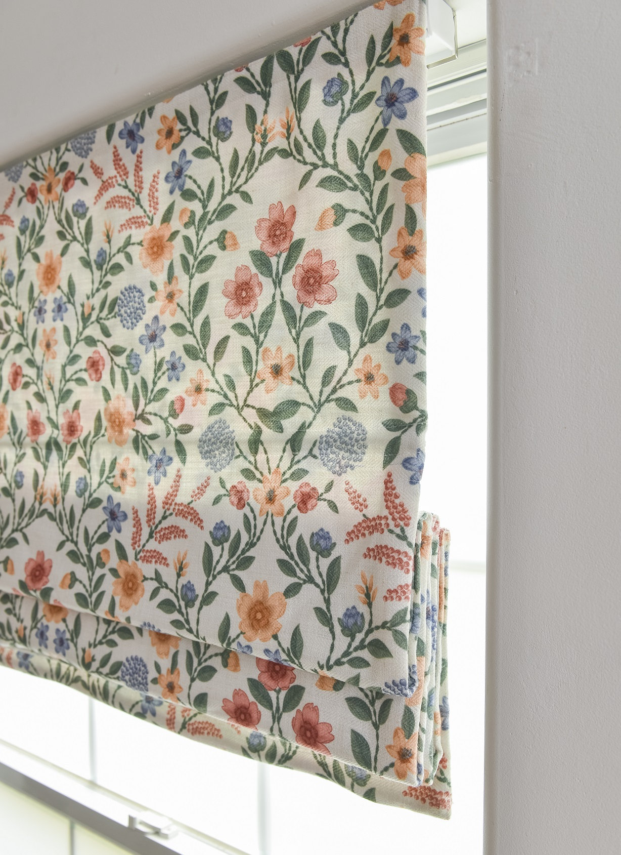Summer Countryside Cordless Roman Shade, Custom Size, Blackout Liner ...