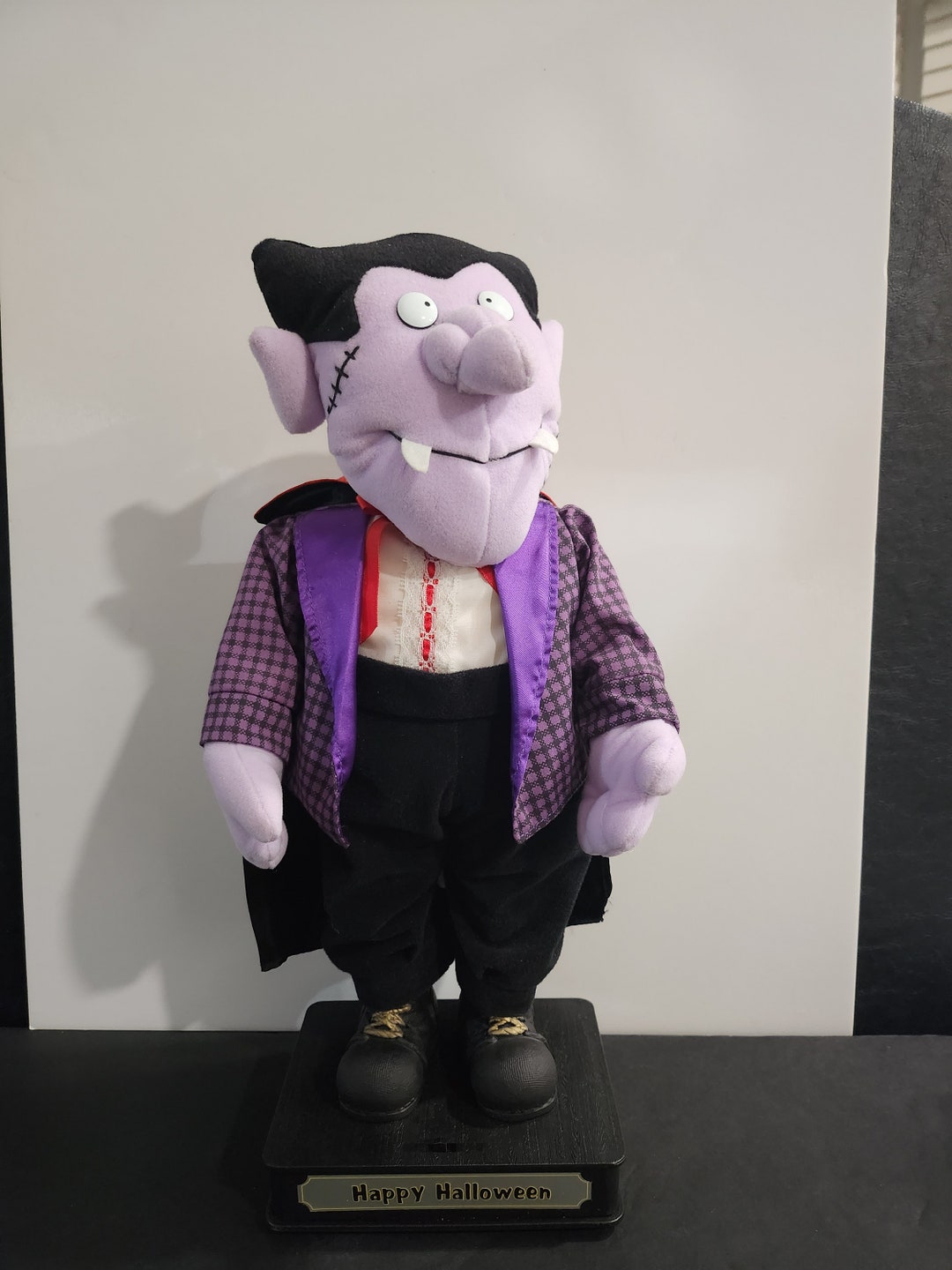 Halloween Singing and Dancing Vampire Dracula With Original Box Tested ...