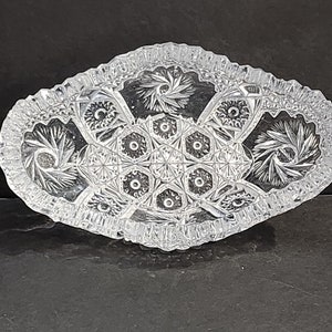 EAPG Oval Glass Bowl With Sawtooth Edge Intricate Cuts and Designs 7.5 ...