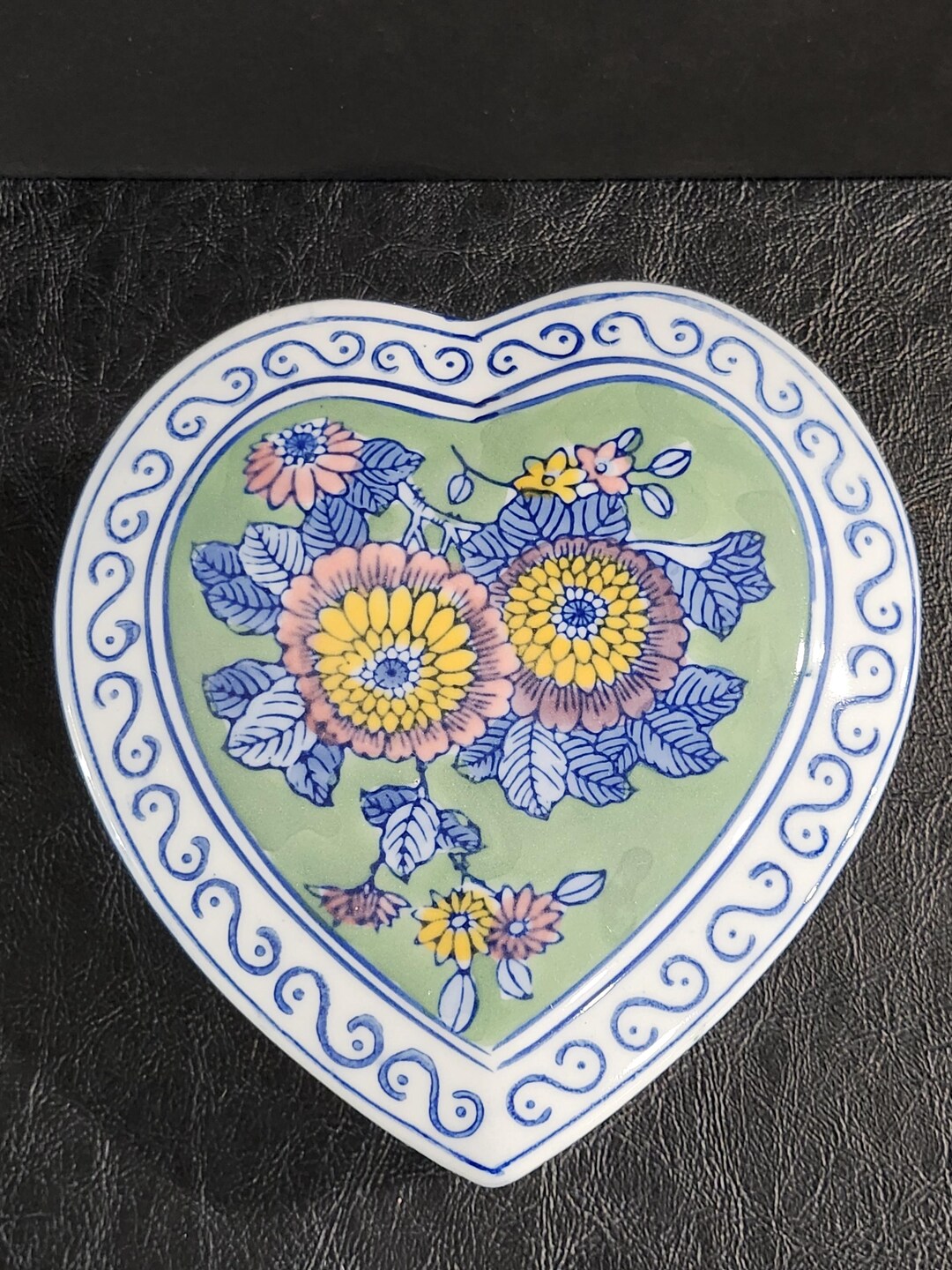 Vintage Porcelain Bohemian Heart Box With Lid - Etsy