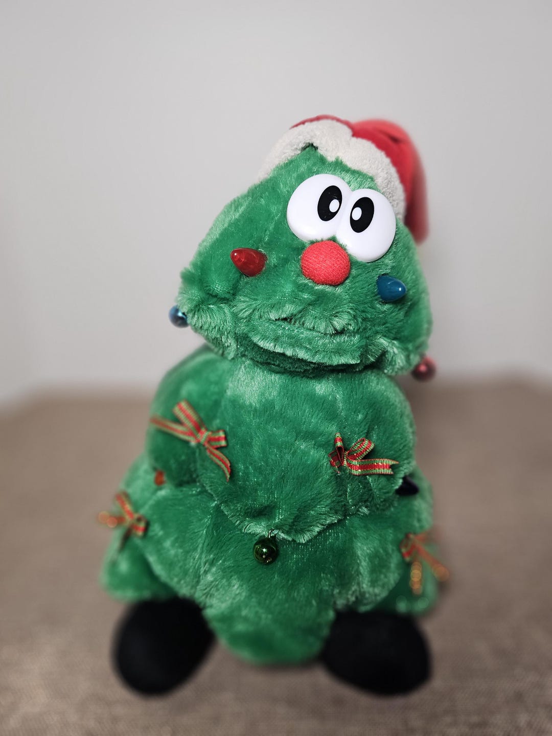 Sound and Light Animatronics Plush Tree "rocking Around the Christmas ...