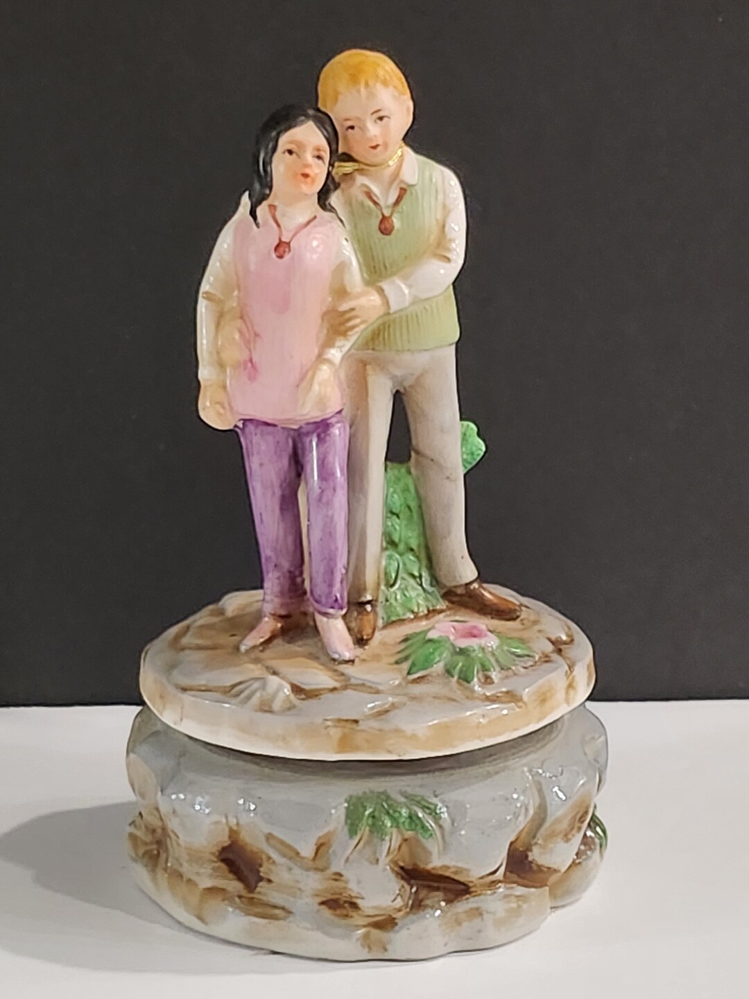 Vintage Romantic Couple Music Box: Love Story Theme - Etsy