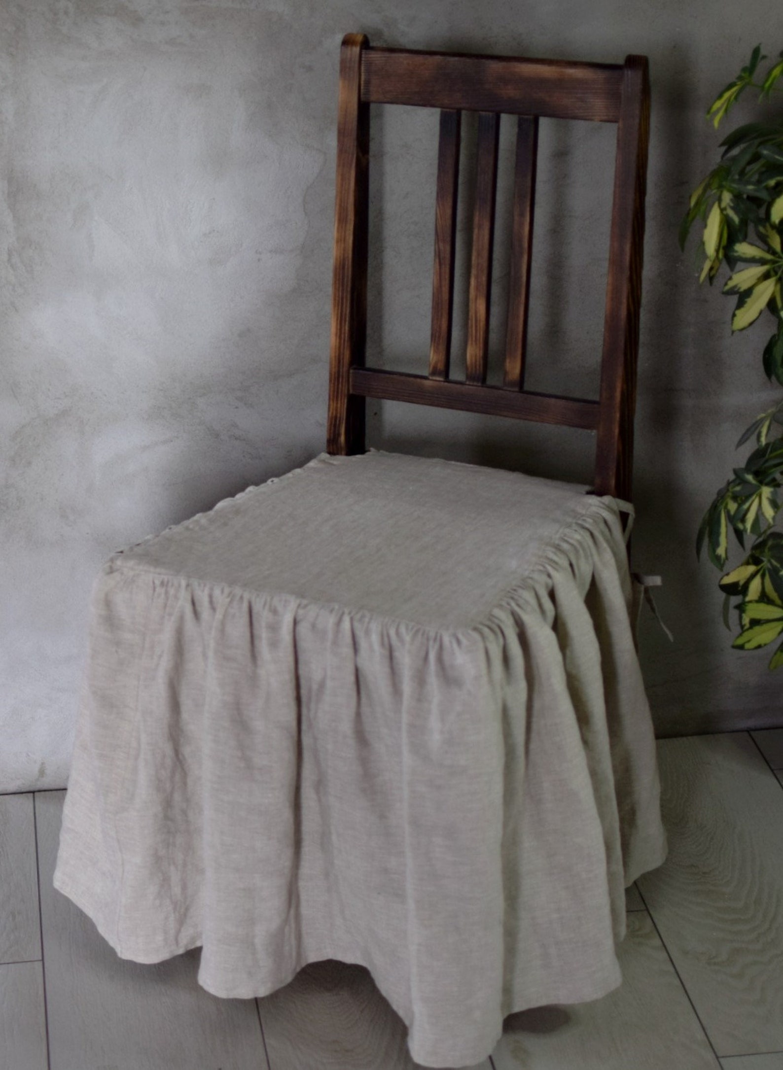 The Full-length Skirt Chair Cover Made of 100 % Prewashed Organic Linen ...
