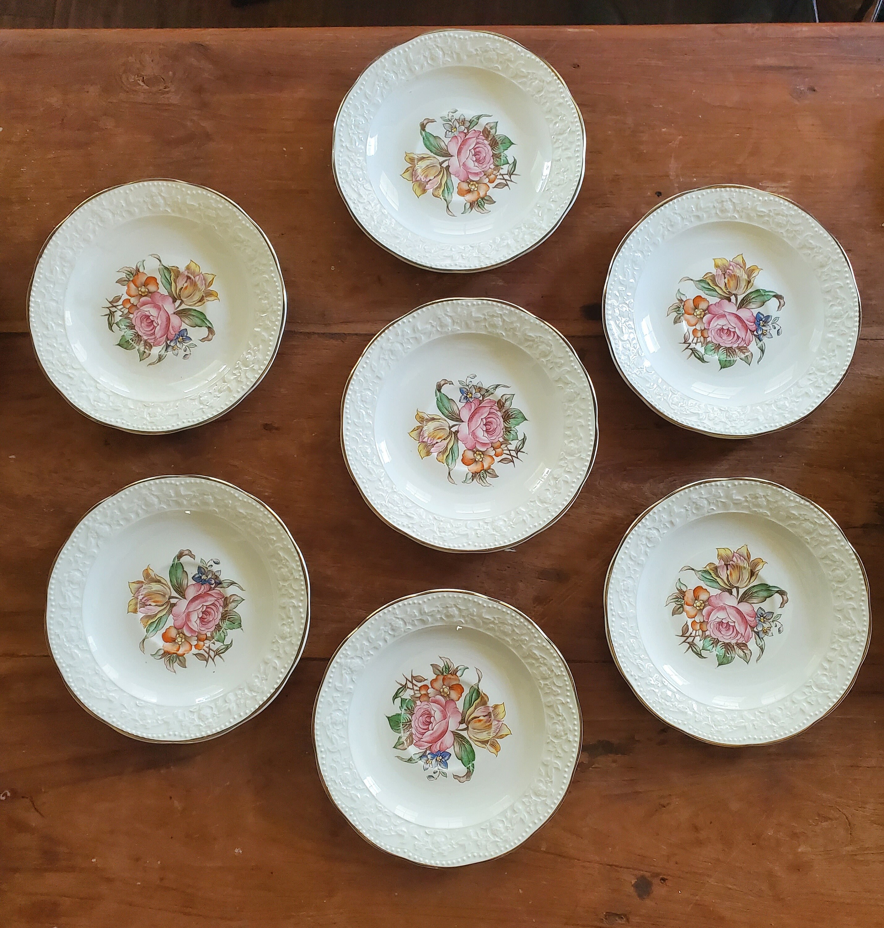 22 Piece Semi Vitreous Edwin M Knowles China Set - Flower Bouquet W ...