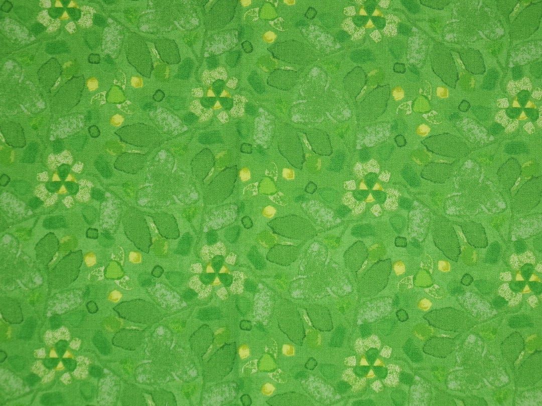 Green Cotton Fabric, Sewing Projects, Quilting, Fleece, Flannel, Knits ...
