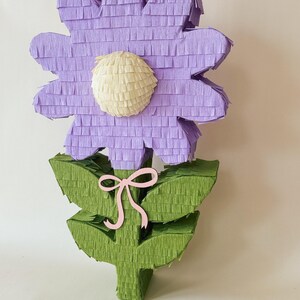 Whimsical Daisy Flower Piñata – Handcrafted Botanical Statement Piece ...