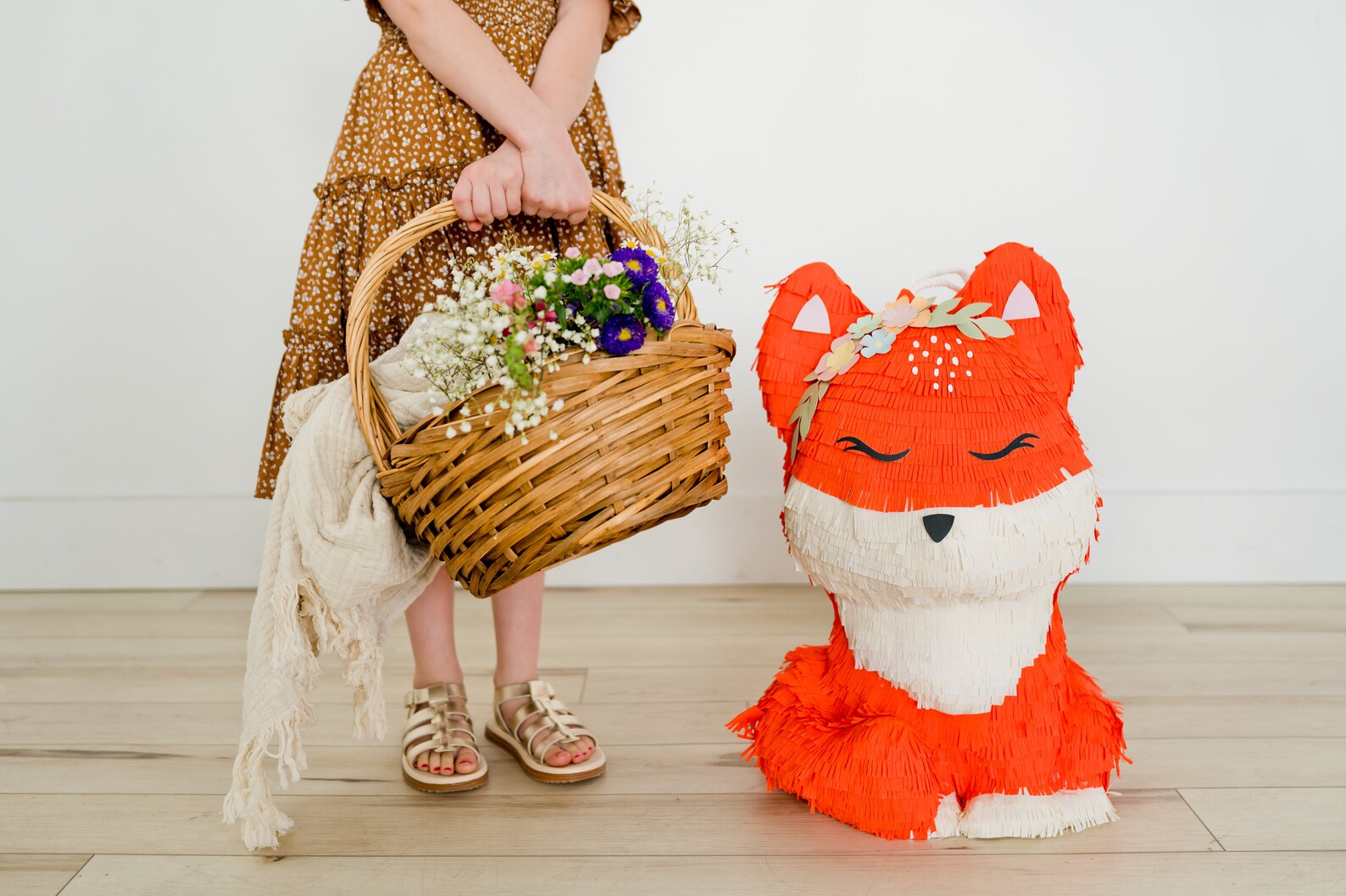 Cute 3D Woodland Fox Piñata – Customizable, Eco-friendly, Ideal for ...