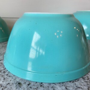 Robin's Egg Blue Vintage Pyrex Mixing Bowls Complete Set of 4 | Solid ...