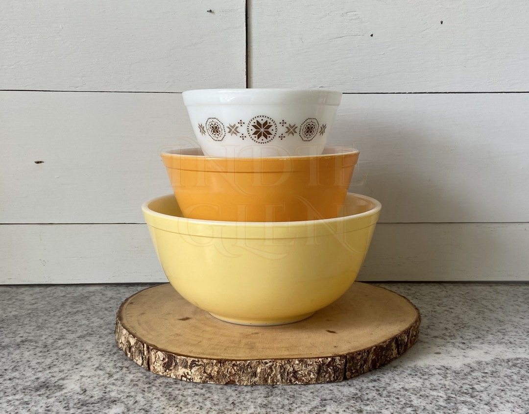 Vintage Pyrex Town & Country Mixing Bowl Set of 3 401 - 403, 1960s ...