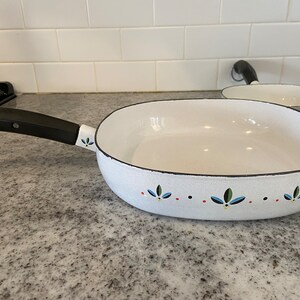 MCM Vintage Enamel Cookware Pots & Pans Set of 6 Pieces Georges Briard ...