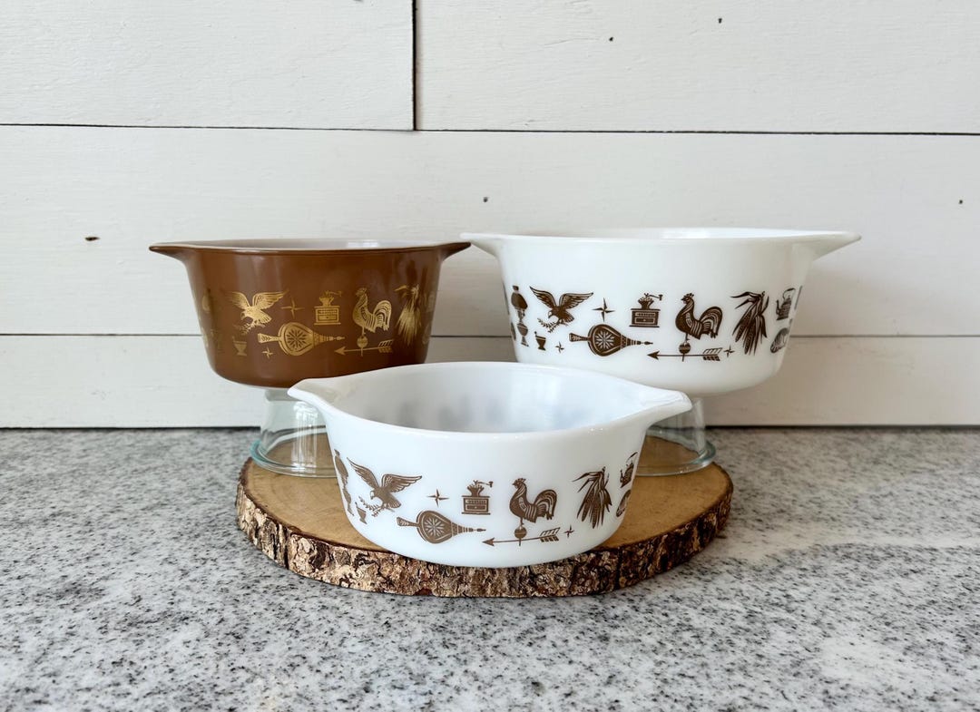 Early American Vintage Pyrex Round Casserole Set of 3 Pieces NO LIDS ...