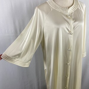 Vintage Bridal Ivory Satin Robe Size L, Wedding Loungewear With Elegant ...
