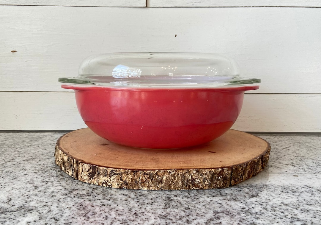 Vintage Pyrex Flamingo Pink Round Casserole Bowl Covered Dish With Lid ...