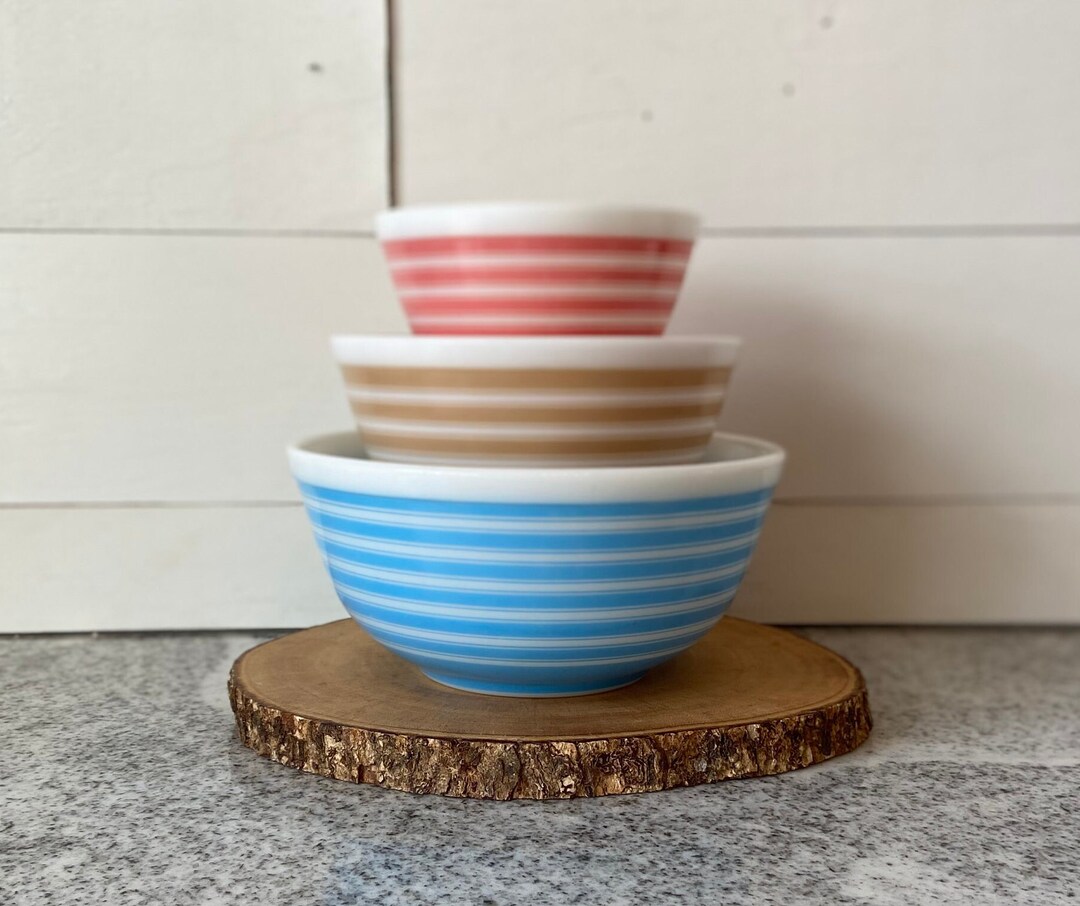 Rainbow Stripes Vintage Pyrex Complete Mixing Bowl Set of 3 401 403 ...