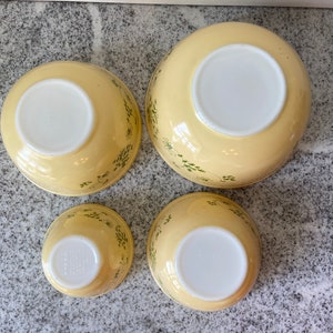 Vintage Pyrex Shenandoah or Wintergreen Complete Mixing Bowl Set 401 ...