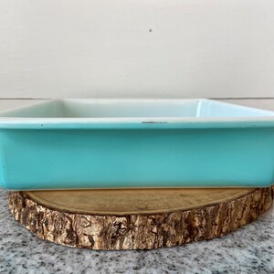 Robin's Egg Blue Vintage Pyrex Square Casserole Dish 8 Baking Pan 222 ...