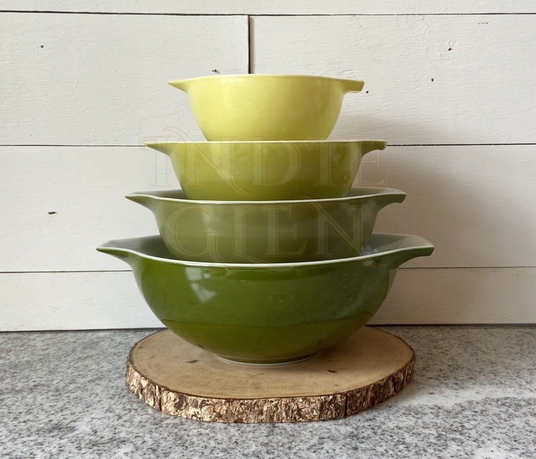 Vintage Pyrex Verde Cinderella Complete Mixing Bowl Set 441 444, 1970s ...