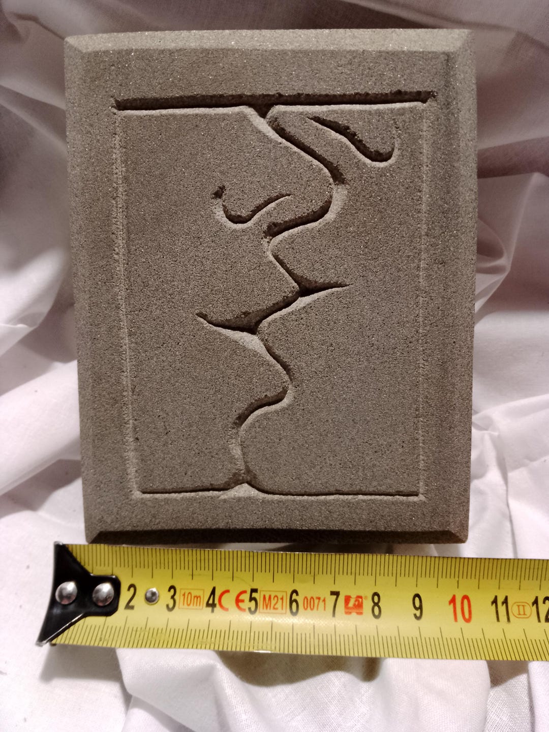 Hand Carved Stone Kiss Sculpture - Scottish Art, Wedding Gift - Etsy
