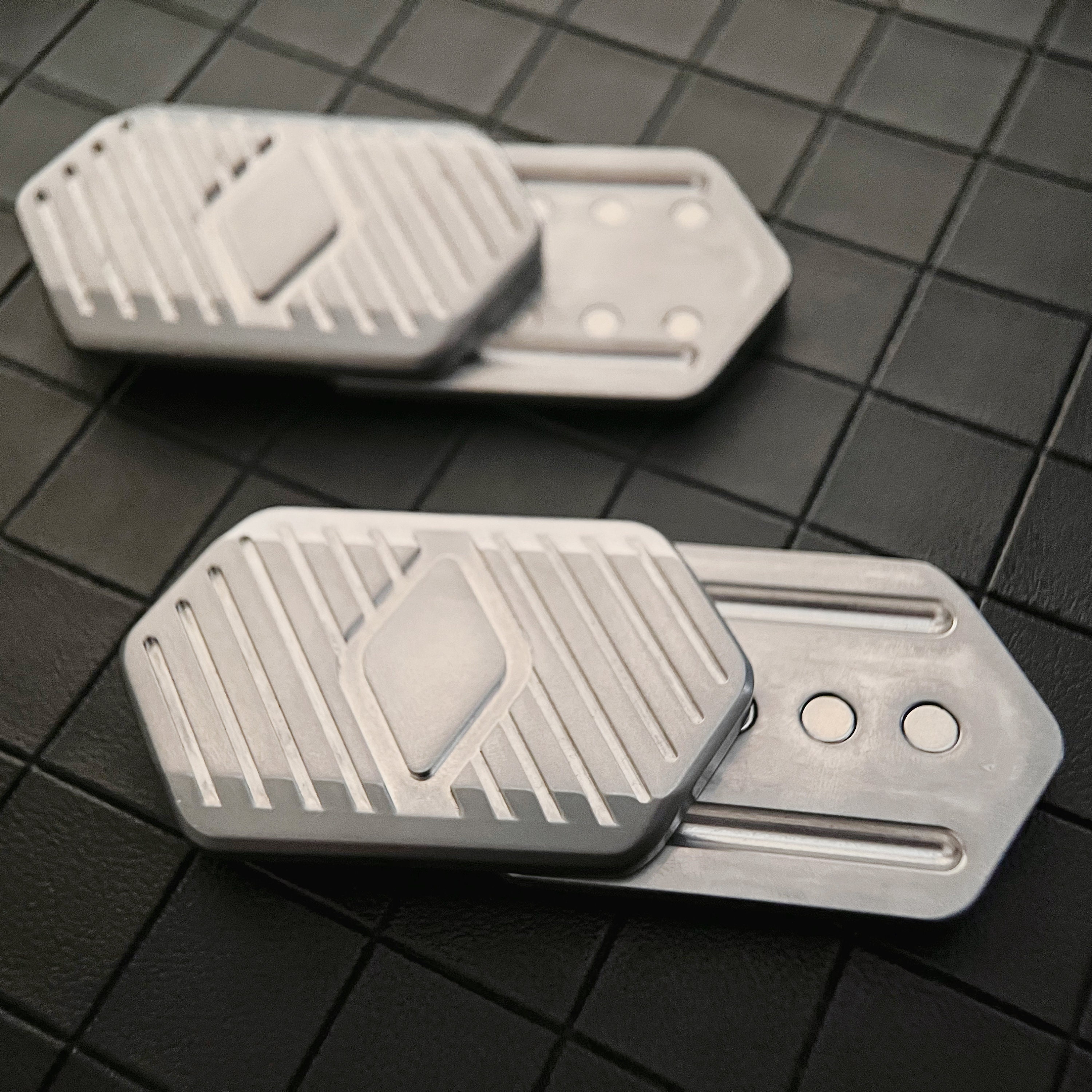 True Thick SUS Metal Fidget Slider Anxiety Relief EDC Gear Pocket ...