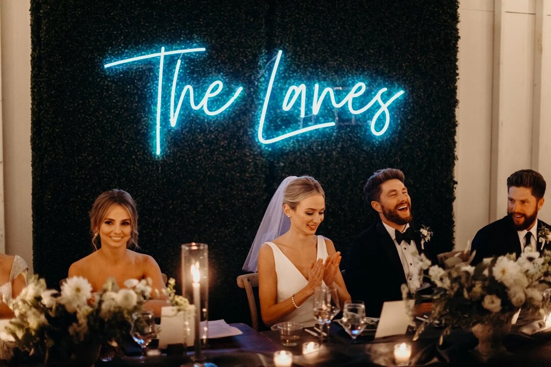 Custom LED Neon Sign: Personalized Wedding Decor - Etsy