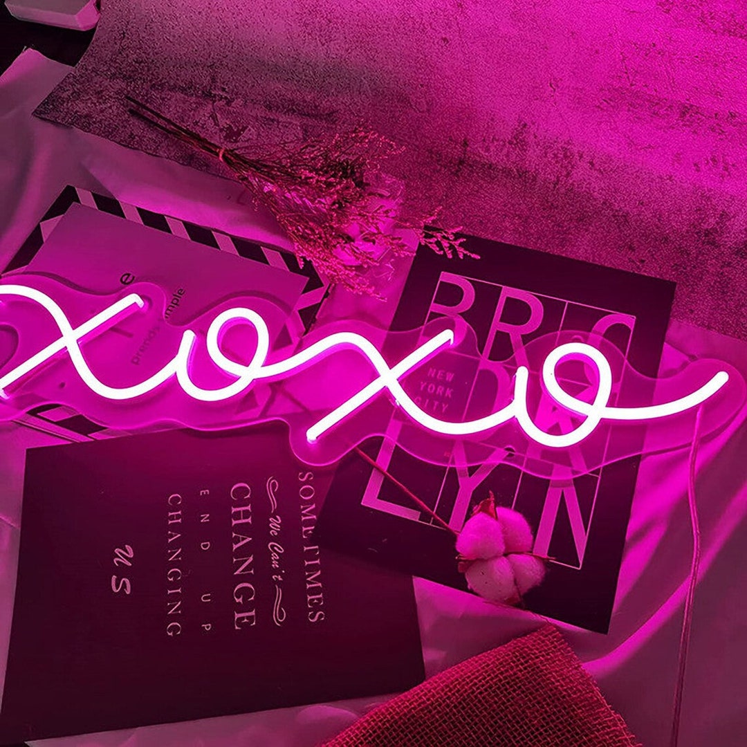 XOXO Custom LED Neon Sign: Wedding Home Decor - Etsy