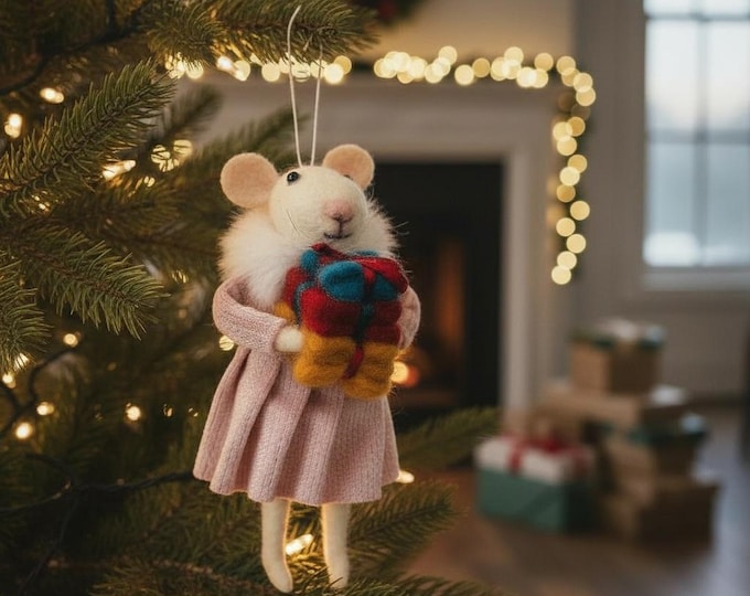 Ruby Mouse in Pink Velvet Dress Holding Gifts - Handcrafted Felt ...