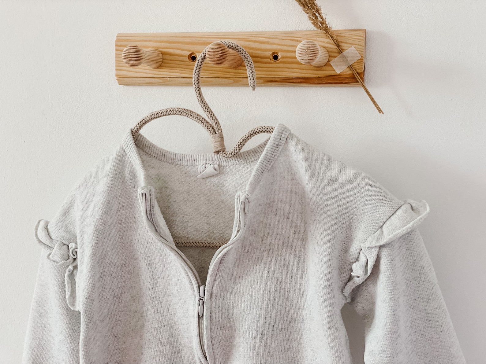 Macrame Personalized Hangers for Montessori Clothing Rack. - Etsy