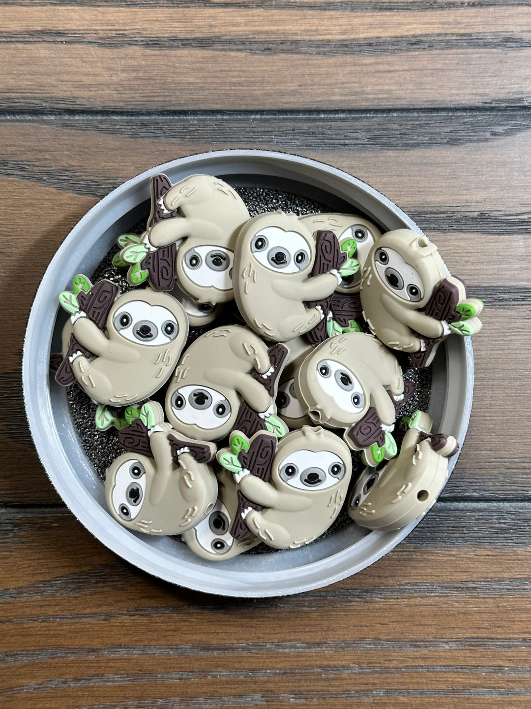 Grey Sloth Focal Bead/ Beadable Pen/ Silicone Bead/ Animal/ Keychain ...