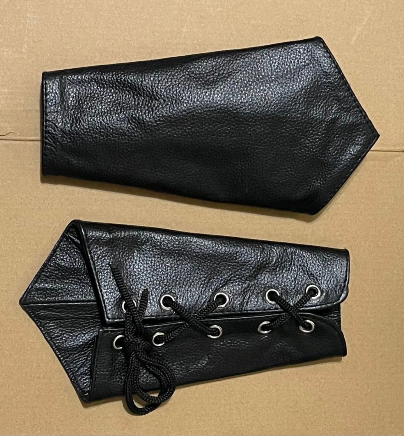 Black 2 Pieces Genuine Real Leather Gauntlet Cuff Wristband - Etsy