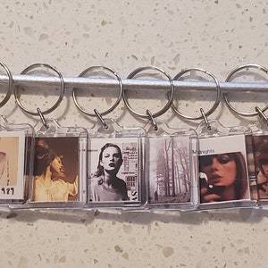 Taylor Swift Keychain, Taylor Swift Albums, T Swift Merch, Eras Tour ...